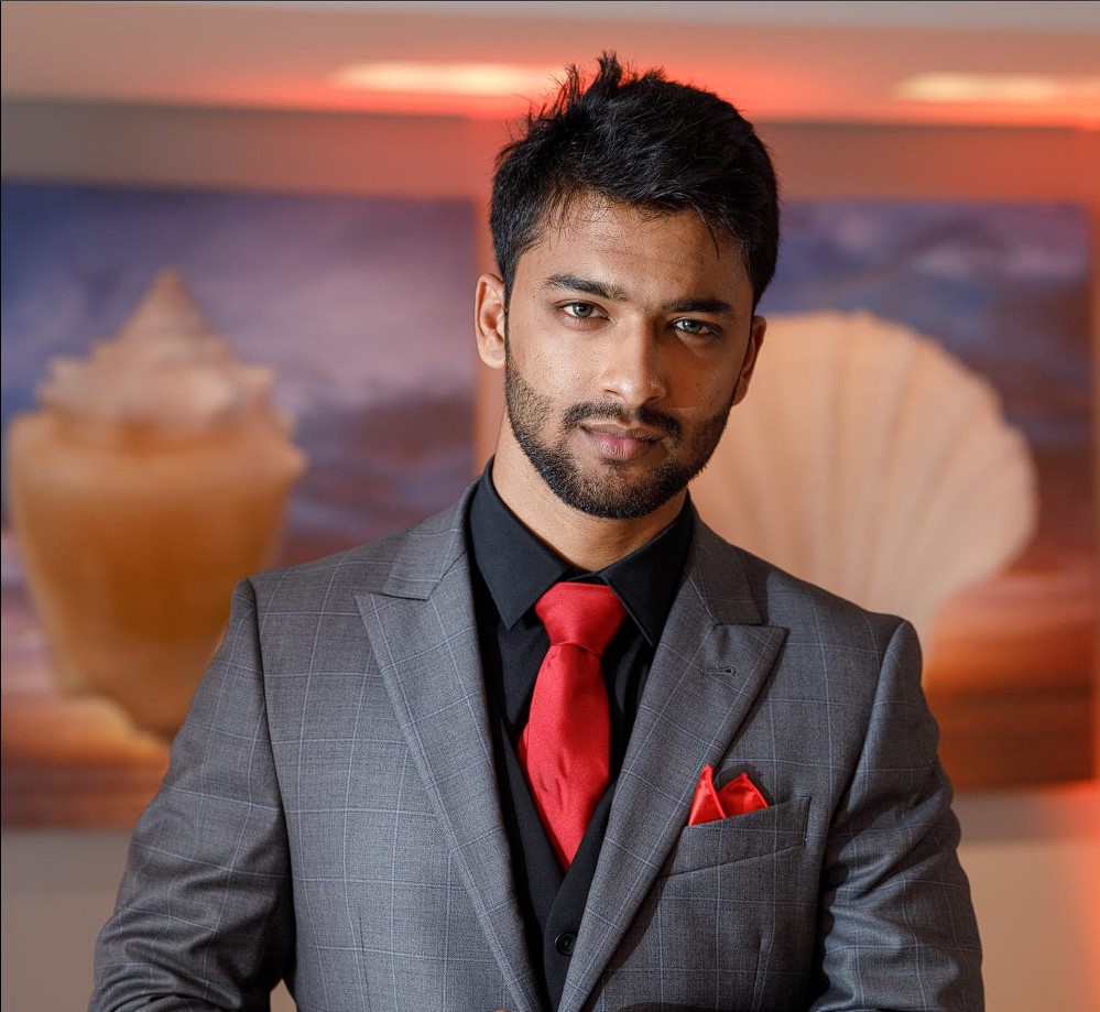 ASHOK MANOHARAN WINS 2024 GLOBAL RECOGNITION AWARD™ • Global ...